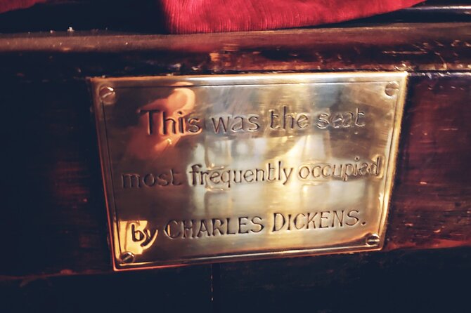 A Christmas Carol and Charles Dickens Old London Walking Tour - Engaging Storytelling and Insights