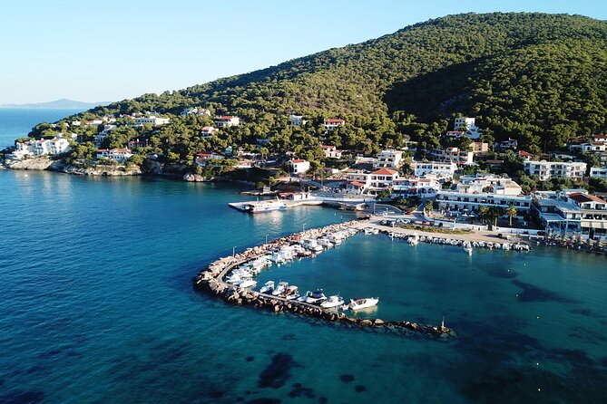 Athens Combo Ticket: Full-Day Cruise and Hop on Hop off Bus - Meeting and Pickup Information