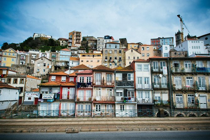 Authentic Oporto Walking Tour With Wine Tasting - Exploring Oporto