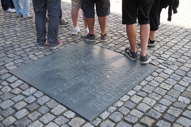 Berlin and National Socialism: Berlin Under Nazism - The Bombing of Berlin and the End of the Nazi Regime