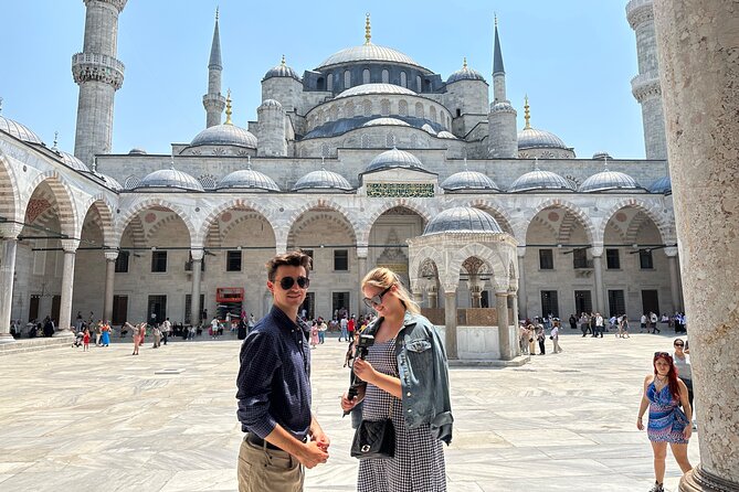 Best of Istanbul: Basilica Cistern - Blue Mosque - Grand Bazaar - Marveling at the Blue Mosque