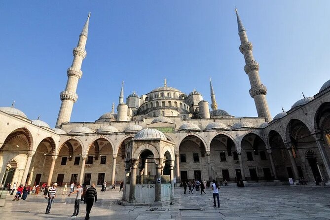 Best of Istanbul Full Day Private Tour With Guide - Exploring Hagia Sophia Mosque