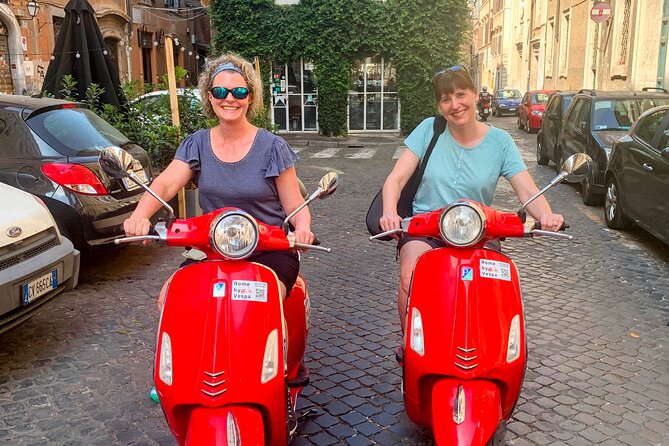 Best of Rome Vespa Tour With Francesco (Official Licensed Guide) - Exploring the Iconic Landmarks
