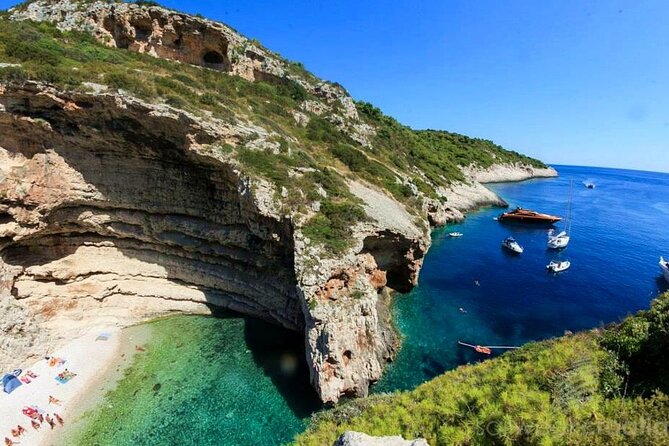 Blue Cave, Blue Lagoon, Pakleni Islands Group Boat Tour From Hvar - Important Considerations for Travelers