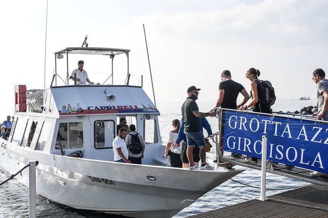 Capri Boat and Land Tour From Sorrento With Limoncello Tasting - Guides and Customer Experiences