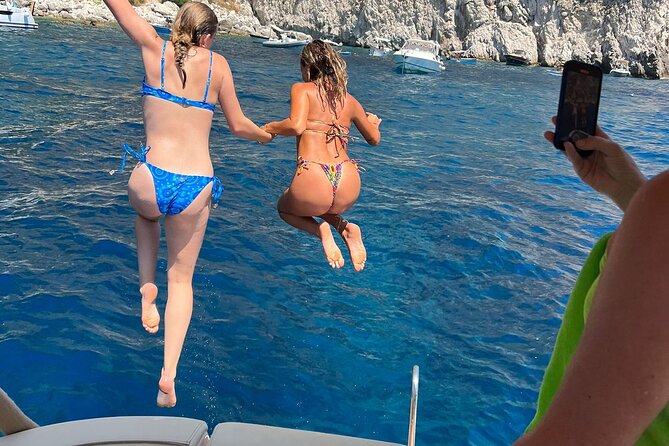 Capri Boat Tour and City Visit From Sorrento - Accessibility and Transportation