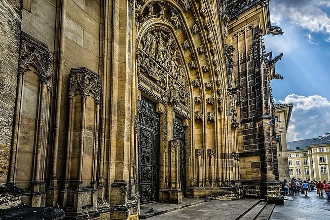 Central and Eastern Europe Highlights 7-Day Tour From Frankfurt - Tour Experiences