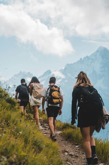 Chamonix: Sunset Hike & Cheese Fondue in an Alpine Land - Explore the Scenic Landscapes