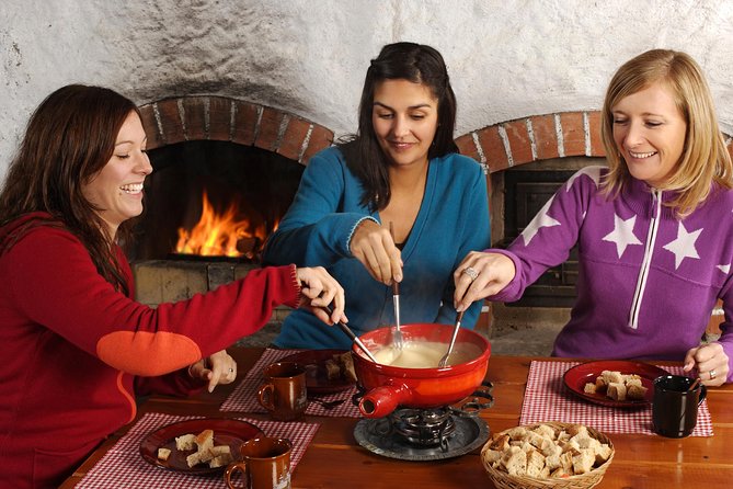 Culinary Tour From Zurich With Traditional Swiss Cheese Fondue Dinner - Meeting Point and Accessibility Information