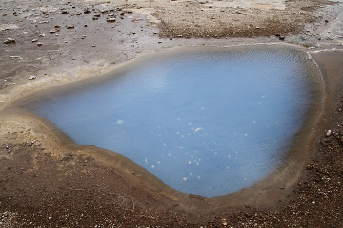 Day Trip to the Golden Circle and Blue Lagoon From Reykjavik - Visiting the Kerið Crater and Hveragerði