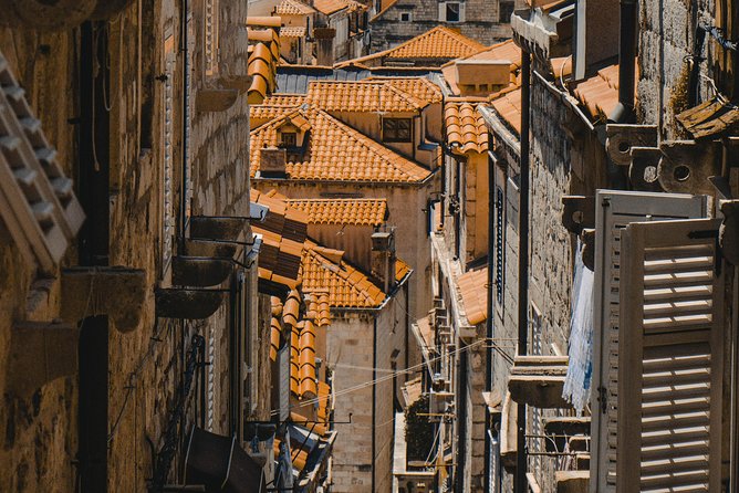 Dubrovnik Tour From Split - Marveling at the City Walls