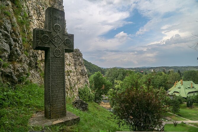 Experience the History of Bran Castle and Saxon Fortifications in Burzenland - Booking Your Adventure in Brașov
