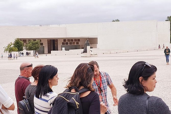 Fátima & Coimbra Tour: A Full Day Review - Memorable Dining Experience