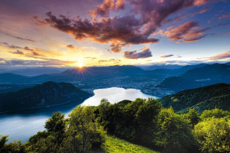 From Milan: Como, Bellagio, Lugano Day Tour & Lake Cruise - Visiting Bellagio