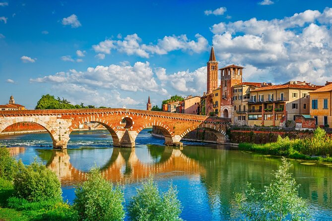 From Milan: Verona, Sirmione and Lake Garda Tour With Boat Cruise - Challenges and How They Were Addressed