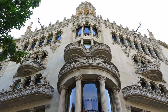 Gaudí and Modernism - Private Walking Tour - Positive Guest Experiences and Feedback