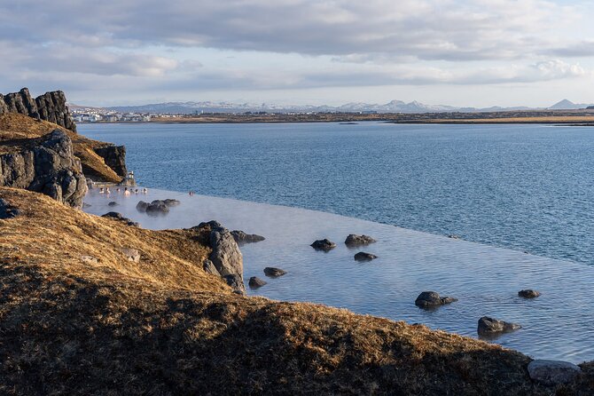 Golden Circle and Sky Lagoon Geothermal Spa Tour From Reykjavik - Customer Experiences and Feedback