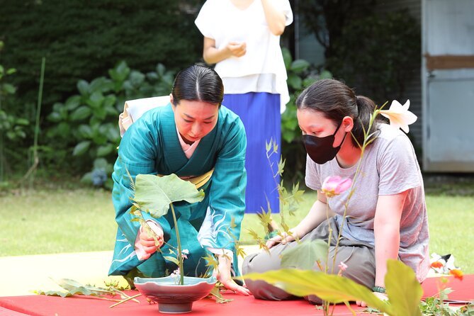 Group Charter Japanese Traditional Flower Arrangement in Tokyo - Common Questions