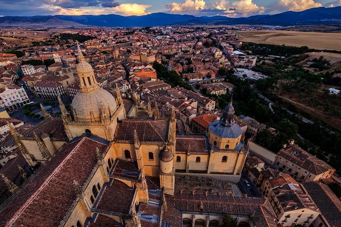 Guided Tour to Tower / Guided Tour of the Tower - Tour Highlights and Accolades