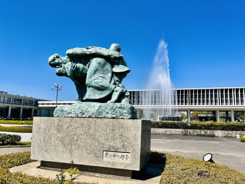 Half-Day Hiroshima Highlights Tour - Discovering Hiroshima Castle Ruins