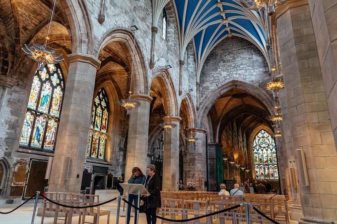 Highlights & Hidden Gems With Locals: Best of Edinburgh Private Tour - Addressing Cancellations and Customer Feedback
