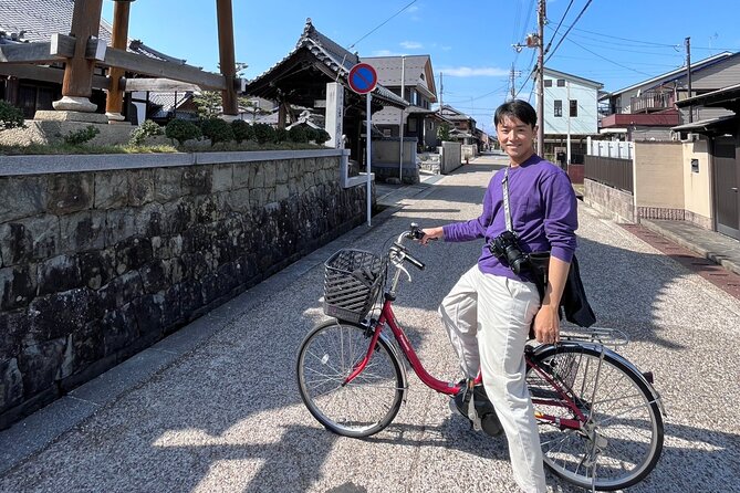 Hikone Bike Half-Day Tour Through a Castle Town Near Kyoto, Osaka - Tour Highlights and Itinerary