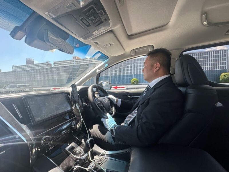 Kansai 10-Hour Chartered Day Trip｜ Kobe - Driver Languages and Accessibility
