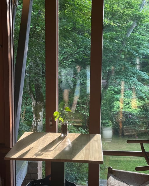 Kanto 10-Hour Chartered Day Trip｜Karuizawa - Seasonal Beauty of Yunchang Pond