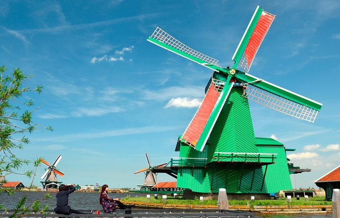 Keukenhof and Zaanse Schans Day Trip Review - Considerations for Visiting