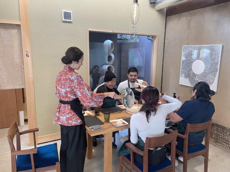 Kyoto: Authentic Sushi Making Cooking Lesson - Location and Accessibility