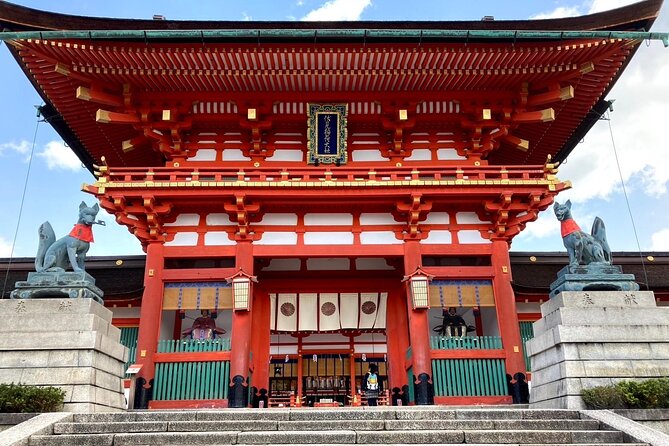 Kyoto Early Morning Walking Tour: Nature & History - Knowledgeable Guides and Cultural Insights