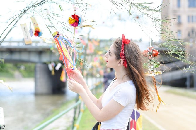 [Kyoto Street Shot] Recording Every Wonderful Moment of Travel With Shutter (Free Kimono Experience) - Kimono Transformation
