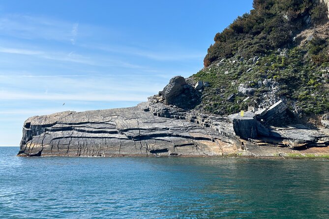 La Spezia & Portovenere Boat Tour and the 3 Islands With Aperitif - Tips for a Perfect Day on the Water
