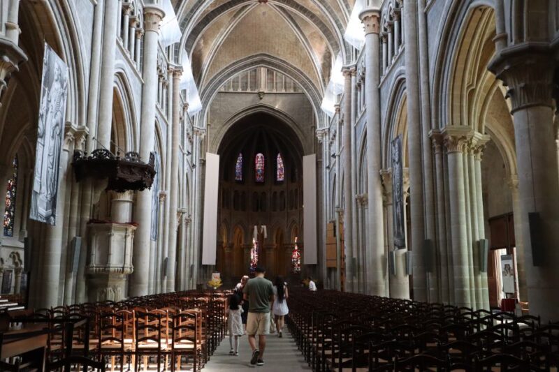 Lausanne'S Art and Culture Revealed by a Local - Meeting Point and Logistics