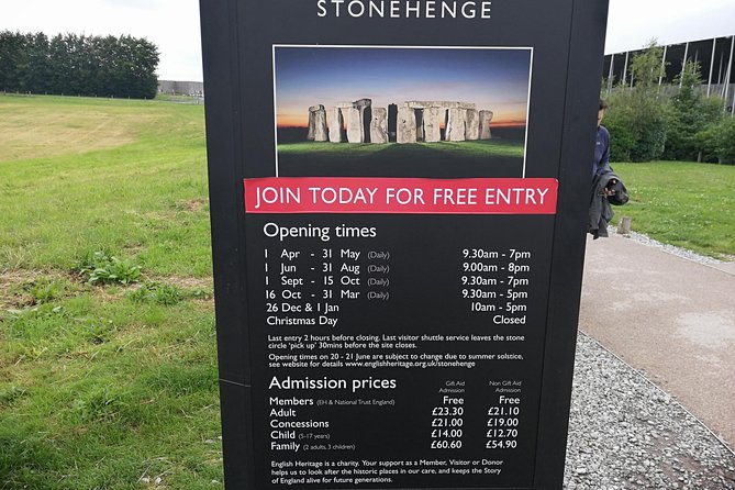 Luxury Private Vehicle Day Hire From & to London via Stonehenge Lacock and Bath - Exceptional Service and Personalized Care