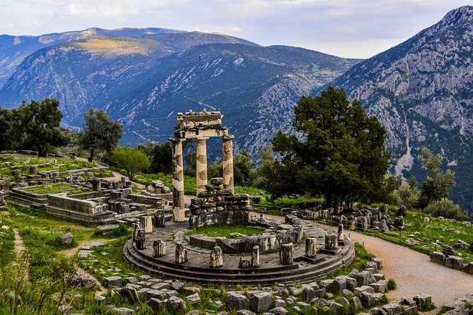 Mercedes Tour From to Delphi and Arachova - Delphi Archaeological Museum