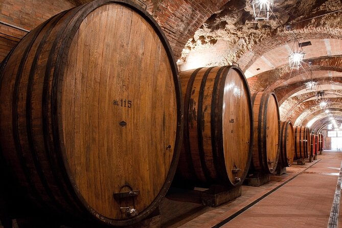 Montepulciano: Winery Tour & Tasting Experience - Pricing and Booking Details
