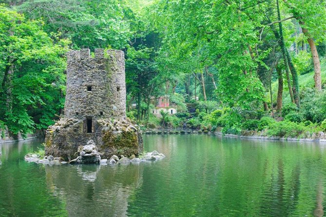Mystic Sintra Private Tour: Best Day Trip From Lisbon - Discovering the Quinta Da Regaleira
