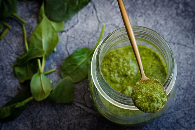 Pasta Cooking Class With Pesto Sauce Making in Rome City Center - Class Schedule and Accessibility