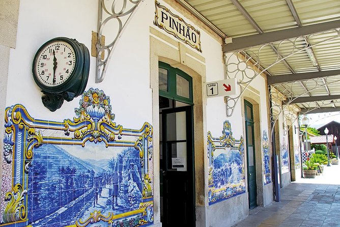 Porto: Douro Valley Wine Tour Including Lunch - Visiting an 18th-Century Port Wine Adega