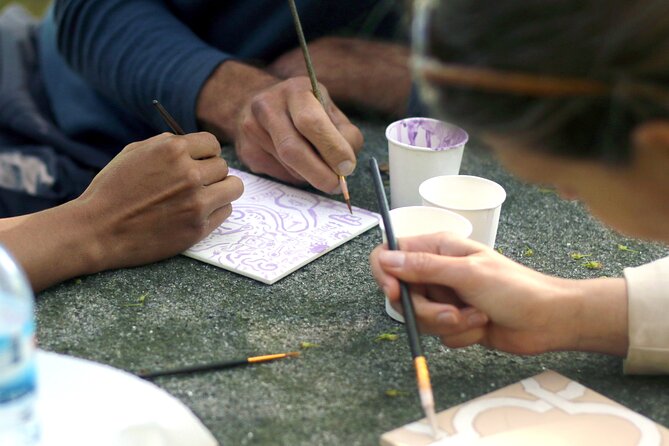 Porto Tile Painting Workshop in Artist Studio - Suitability for Different Groups