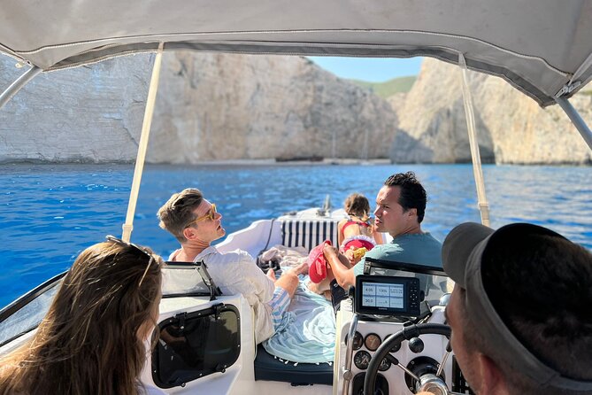 Private 7m 250HP Speed Boat Tour Shipwreck Blue Caves up to 8pax - Navigating the 7m 250HP Speed Boat