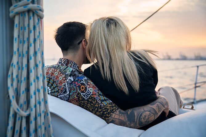 Private Boat Trip in Barcelona With Snacks and Drinks - Traveler Reviews: What Others Are Saying