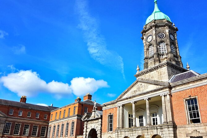 Private Fantastic Walking Tour of Dublin - Experiencing the Temple Bar Area