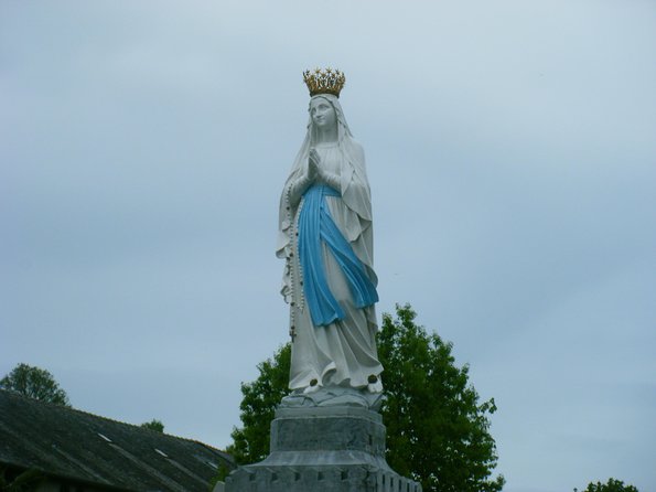 Private Guided History Tour of Lourdes - Learning About Bernadette Soubrious