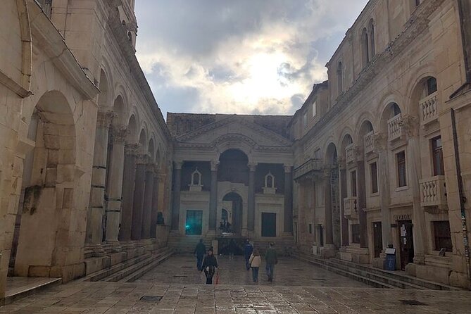 Private History Split Walking Tour in English - Booking and Pricing Details