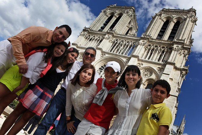 Private Photography Walking Tour of Paris: Latin Quarter or Montmartre - Photography Experience and Guidance