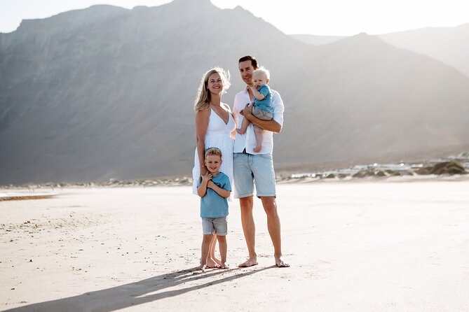 Private Pro Photoshoot in Lanzarote - Traveler Reviews and Recommendation Rate