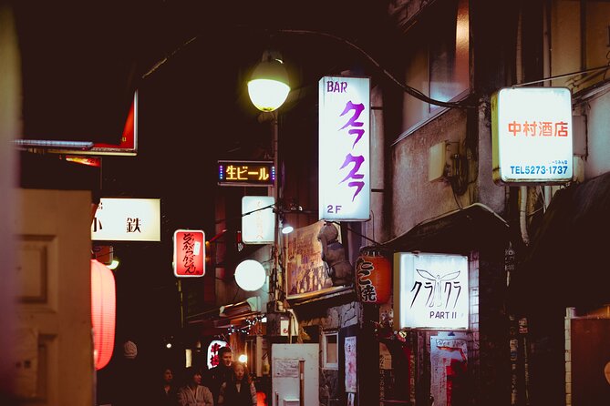 Private Shinjuku Nightlife Walking Tour & Golden-Gai Bar Crawl - Customer Feedback and Ratings