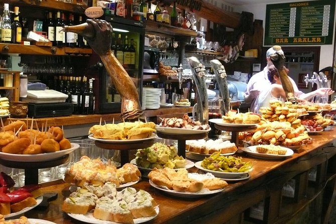 Private Tapas Walking Tour in Barcelona Old Town and Flamenco Show - Vegetarian Options